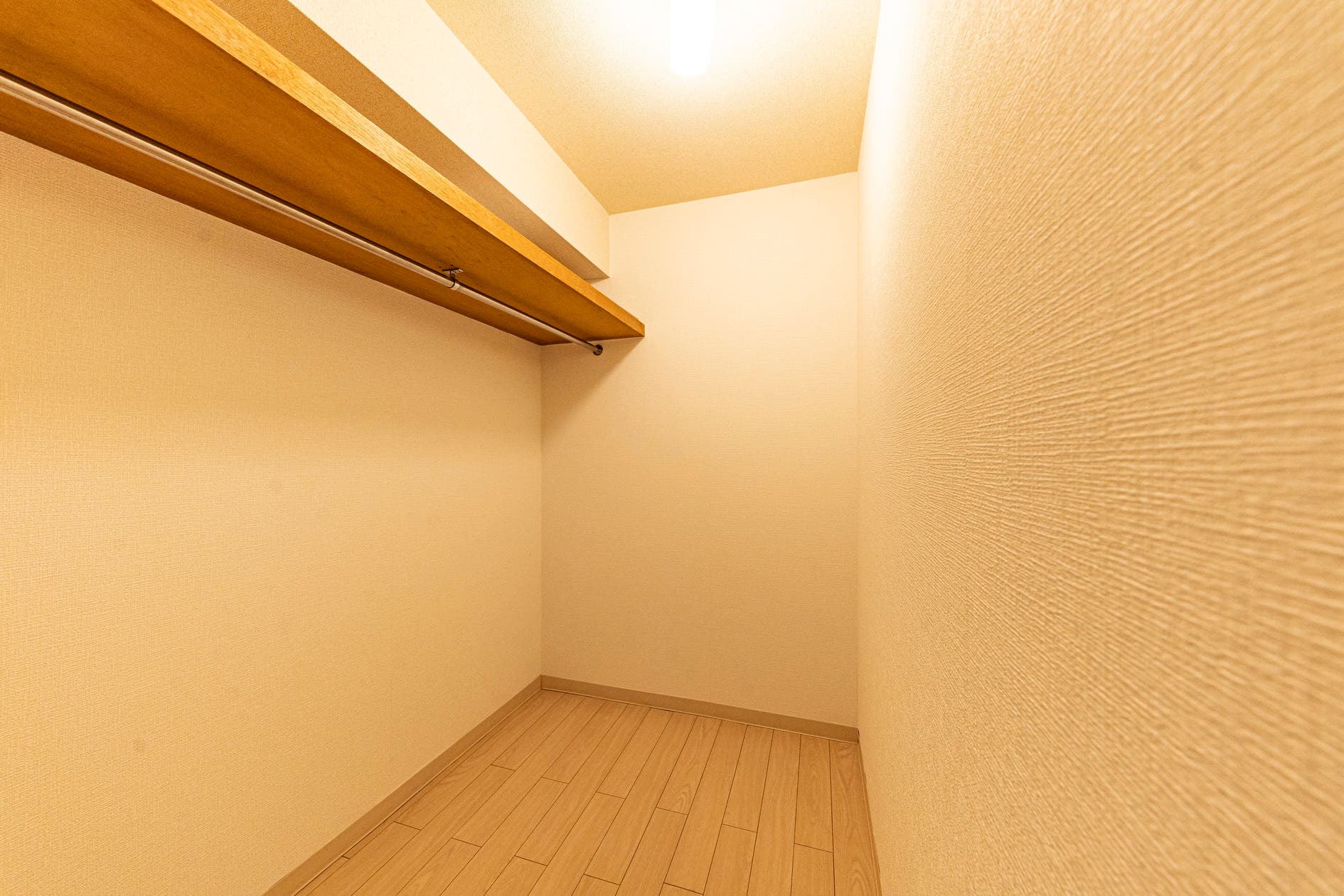 【新宿駅西口徒歩7分】❤️‍🔥空間で“また来たい”をつくる❤️‍🔥｜トレーナーが選ぶNo.1レンタルジム🏋️‍♀️の写真14