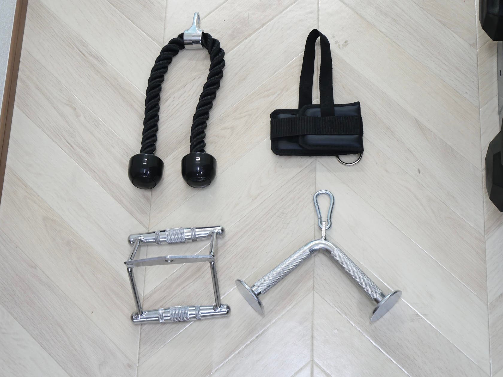 【横浜駅6分】駅近🚶｜地域最安｜ジャンプ系のトレーニング、ミット打ち🥊｜高性能設備｜備品多数｜毎日清掃🧹｜レンタルジムの写真15