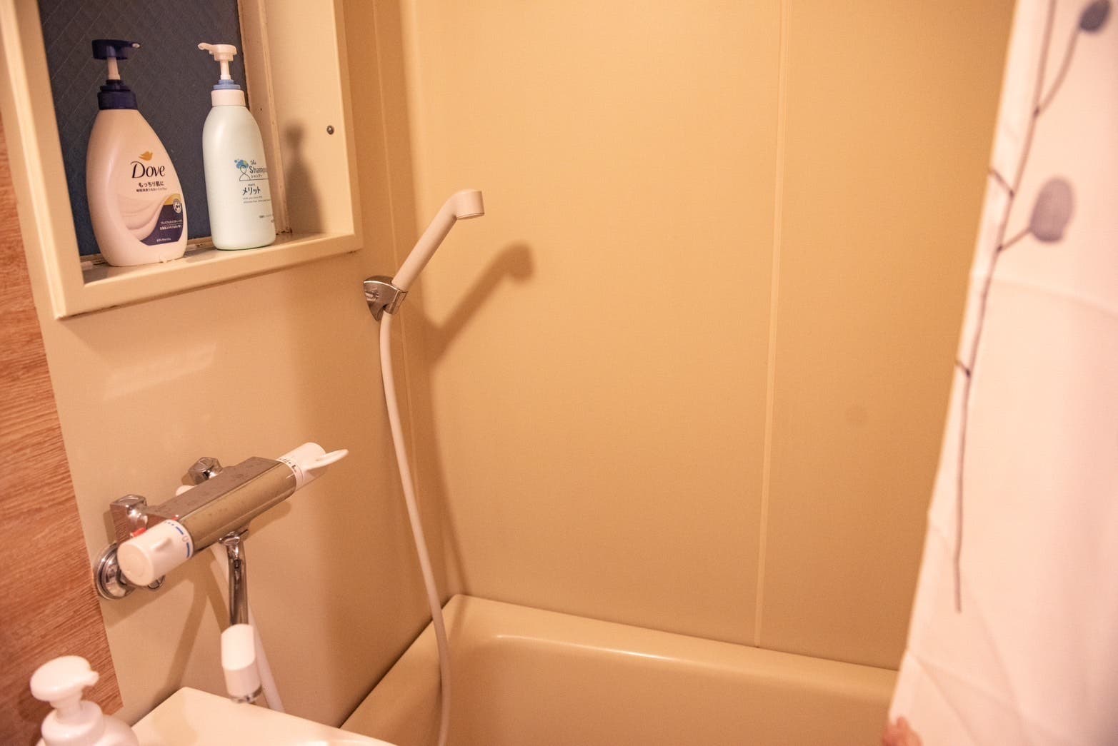 クリスタ長堀から徒歩10秒のレンタルサロンの写真12