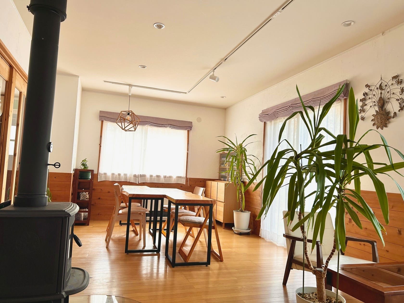 【レンタルサロン】安曇野の森の中、静かな環境で施術できます。トイレ・洗面完備の完全個室。の写真5