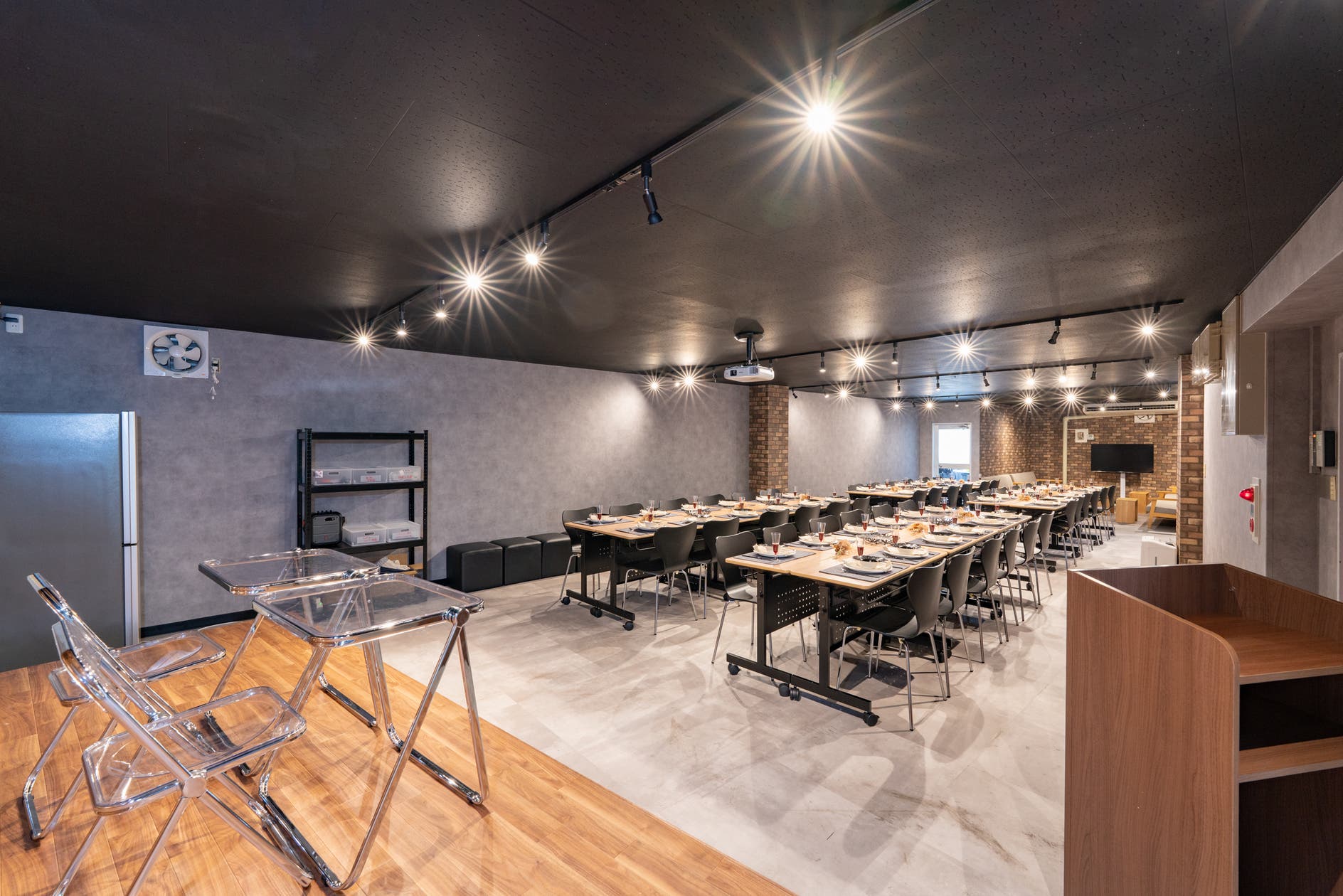 新橋/汐留8分✨席数84、立食100名⭕️飲食/120㌅画面/ゴミ処理/会議/懇親会/歓送迎会/セミナー【SS01】の写真10