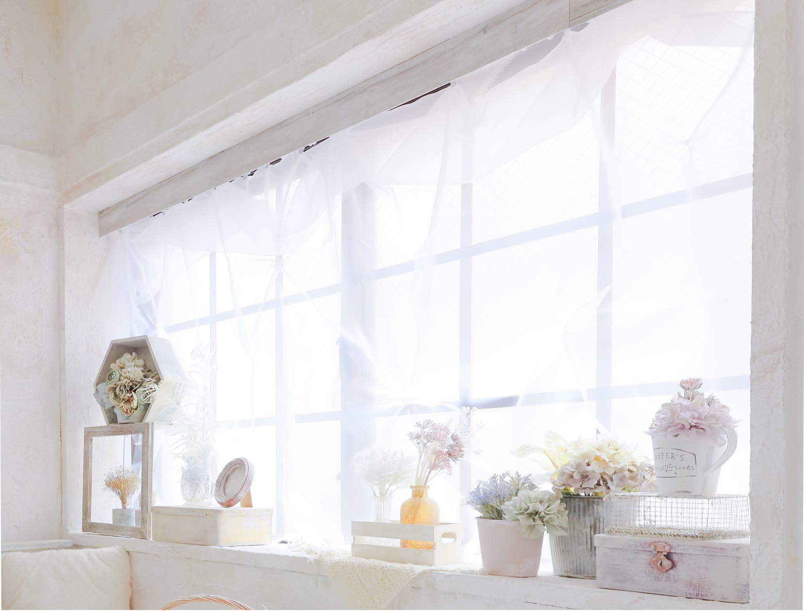 【キューブスタジオ】2階建ての広々100㎡ ! 柔らかな自然光 ガーリーなハウススタジオ　控室有りの写真11