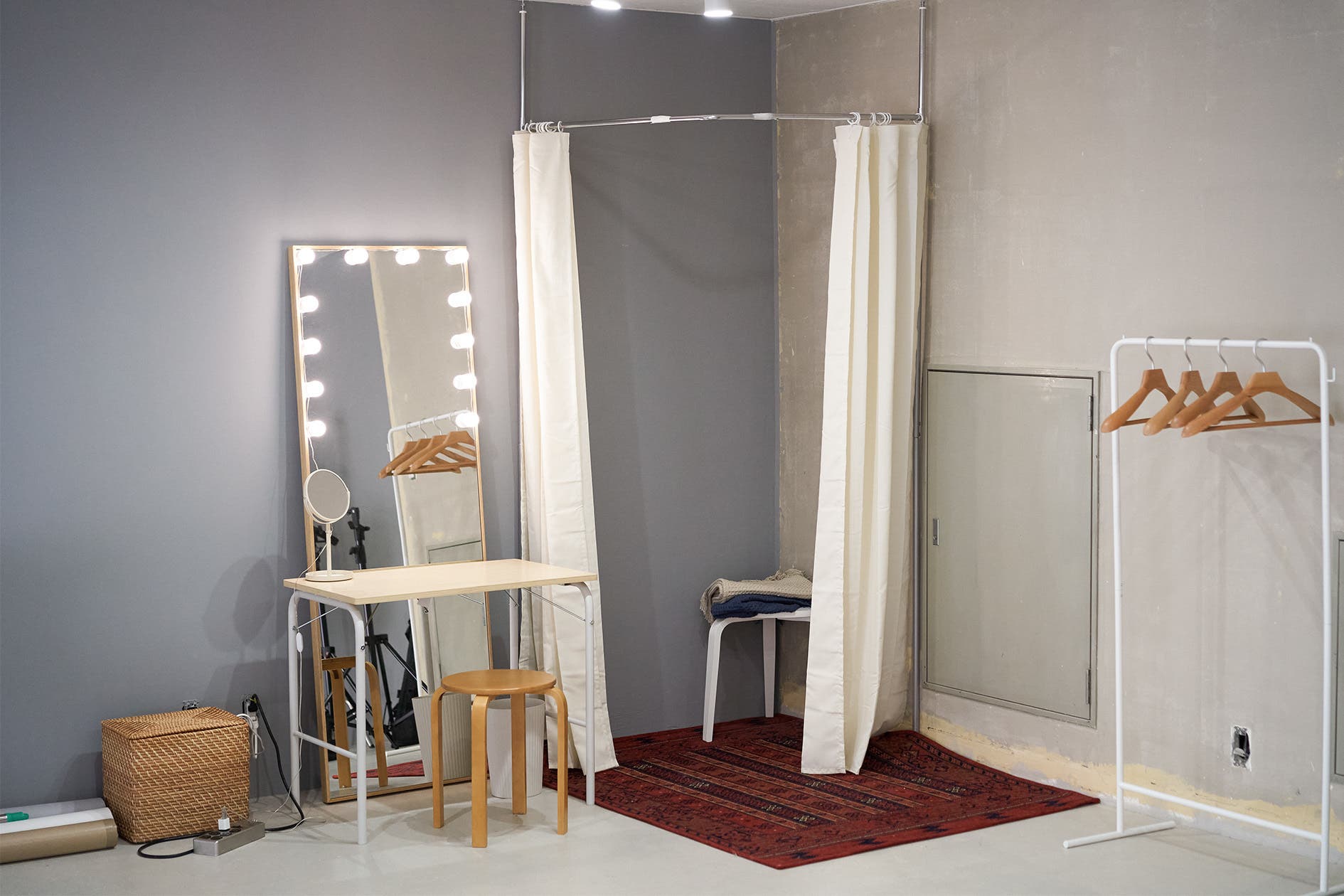 【清澄白河〜錦糸町エリア ※アクセス多数】【90平米】自然光・白ホリ・モルタル床・機材無料貸出しの写真12