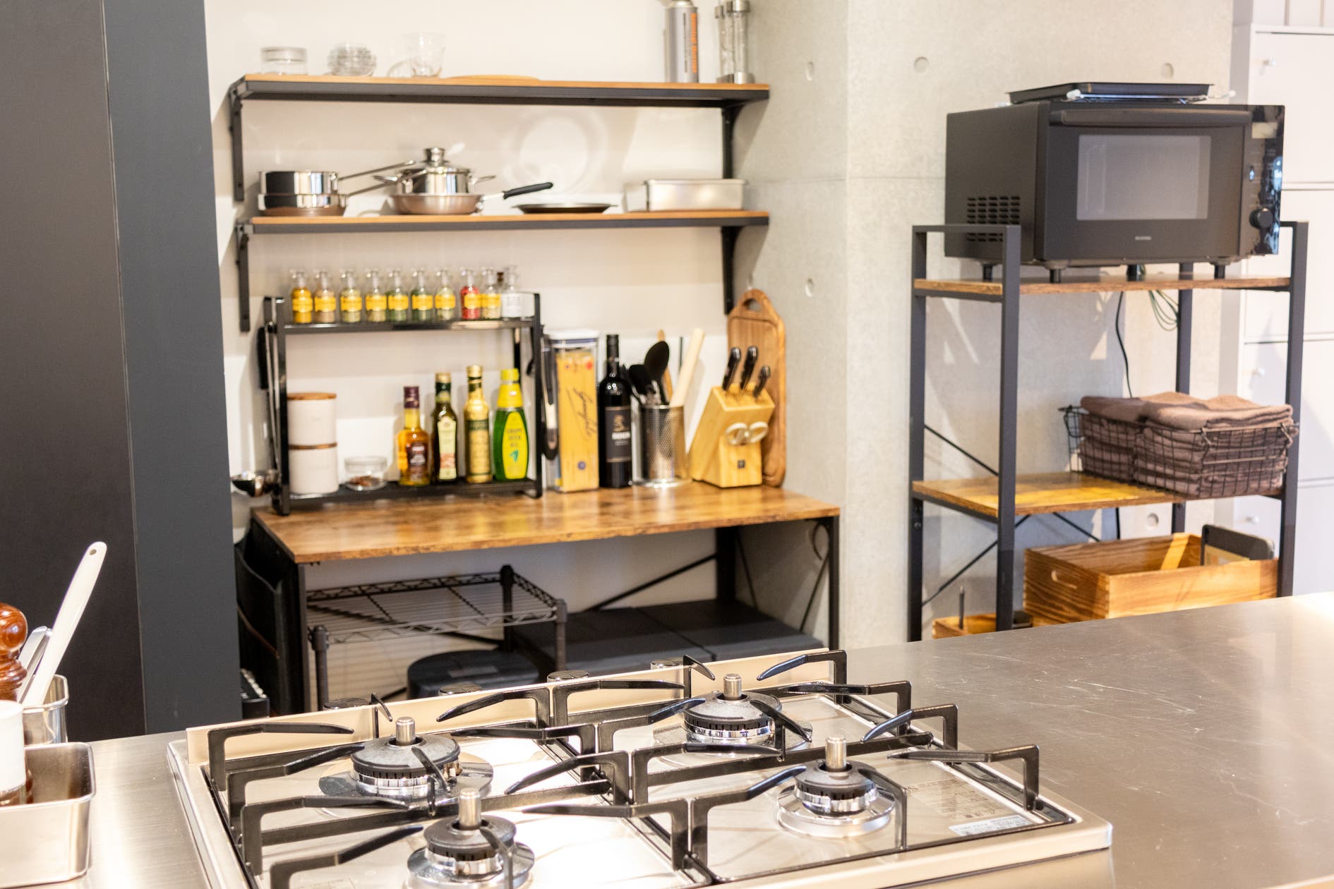 動画撮影、料理教室、トレーニング、パーティー利用可なデザイナーズ65㎡。本町駅徒歩3分。WiFi完備の写真14