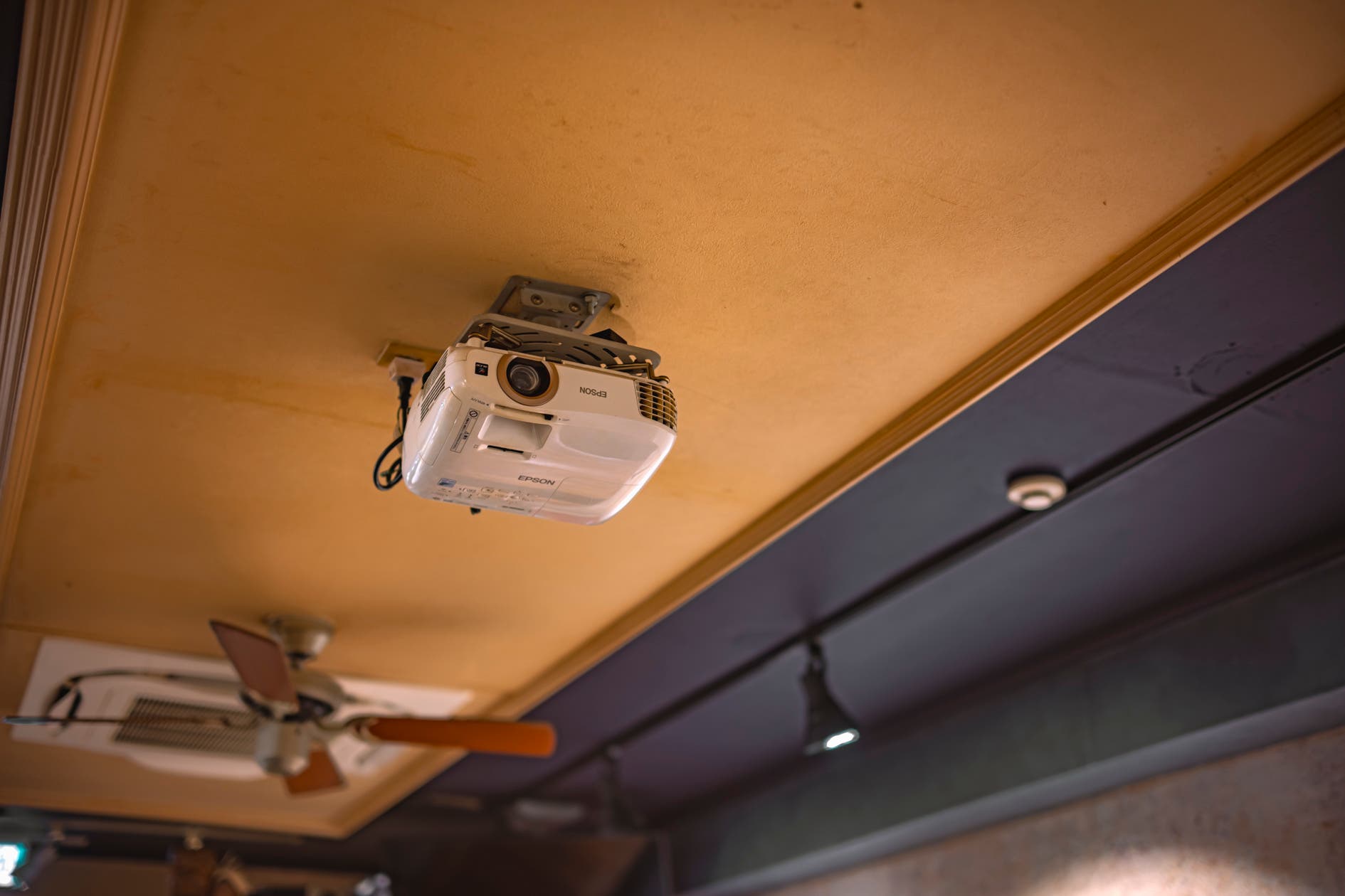 📹プロジェクターの画像1