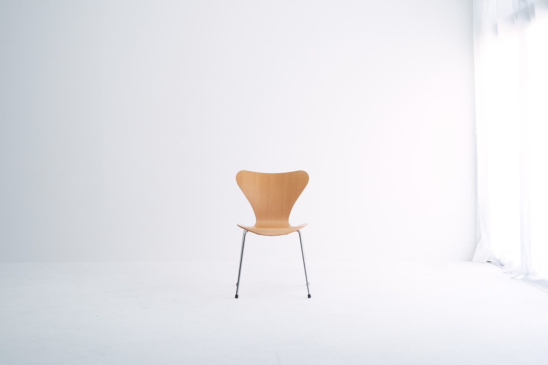 【清澄白河〜錦糸町エリア ※アクセス多数】【90平米】自然光・白ホリ・モルタル床・機材無料貸出しの写真4