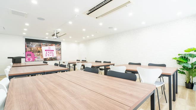 スペモ📚駅徒歩1分🚶使い勝手抜群🍀100㌅スクリーン📽417_THE-GREEN-WORKS大阪枚方_SPACE-Aの写真1