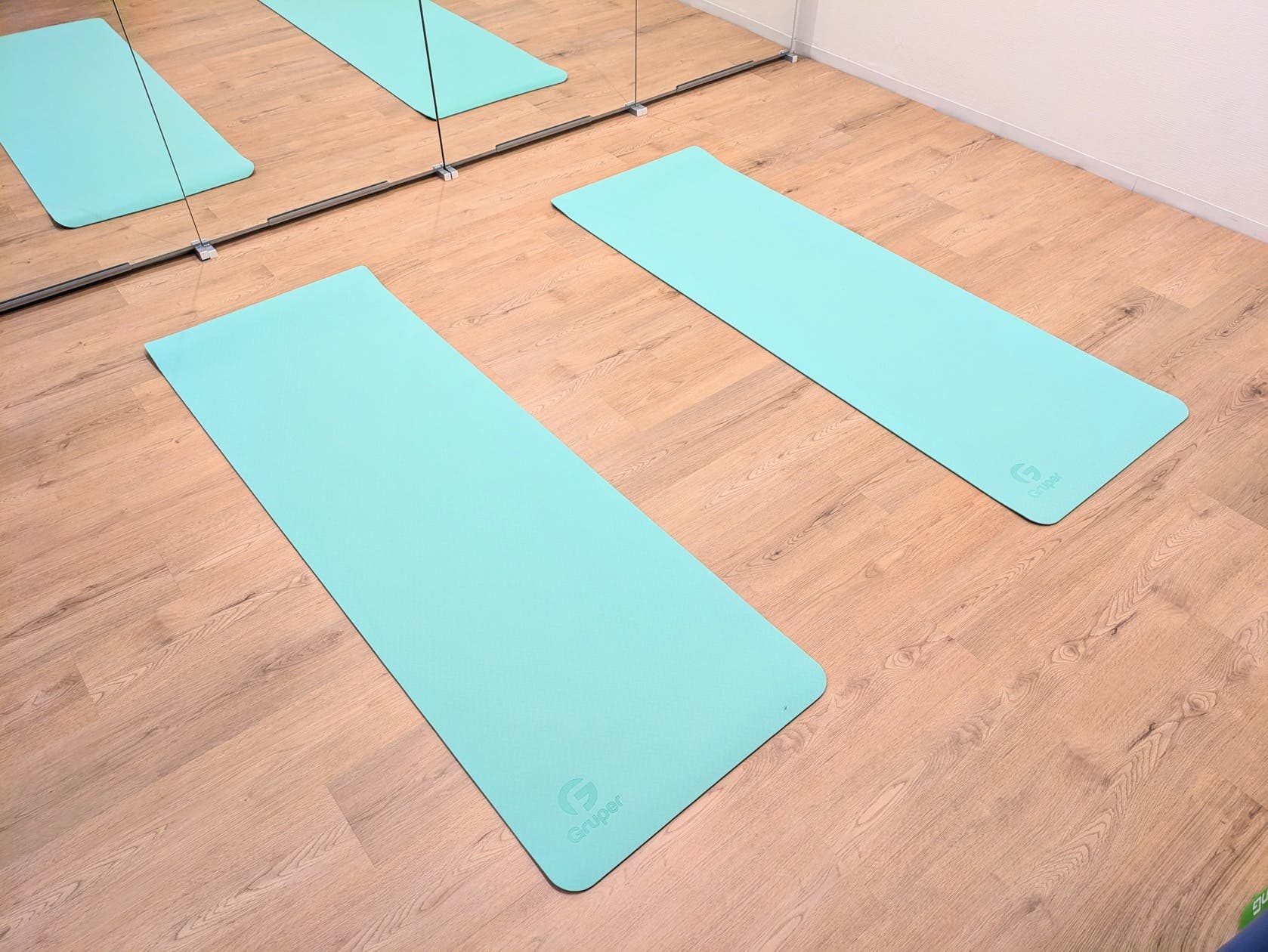 【京阪京橋片町口徒歩3分】レンタルスタジオ/幅3.2mの大型鏡/ダンスの練習やマンツーマンでのヨガ・ピラティス等のレッスンにの写真6