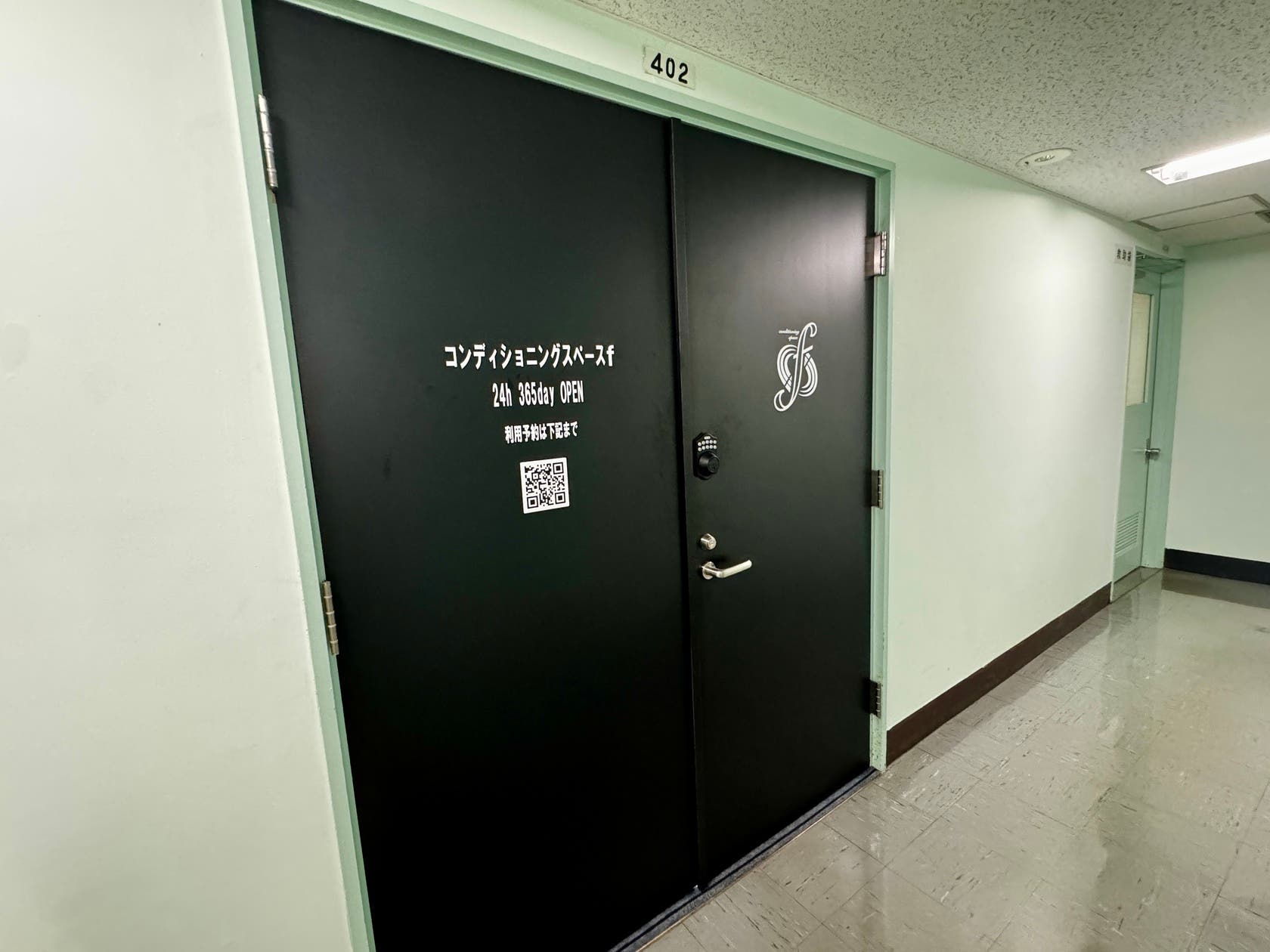 【大通駅徒歩3分/レンタルジム】スミス&ケーブルマシン完備！大型ミラー越しにダンス｜ヨガ・ピラティスにも最適の写真7