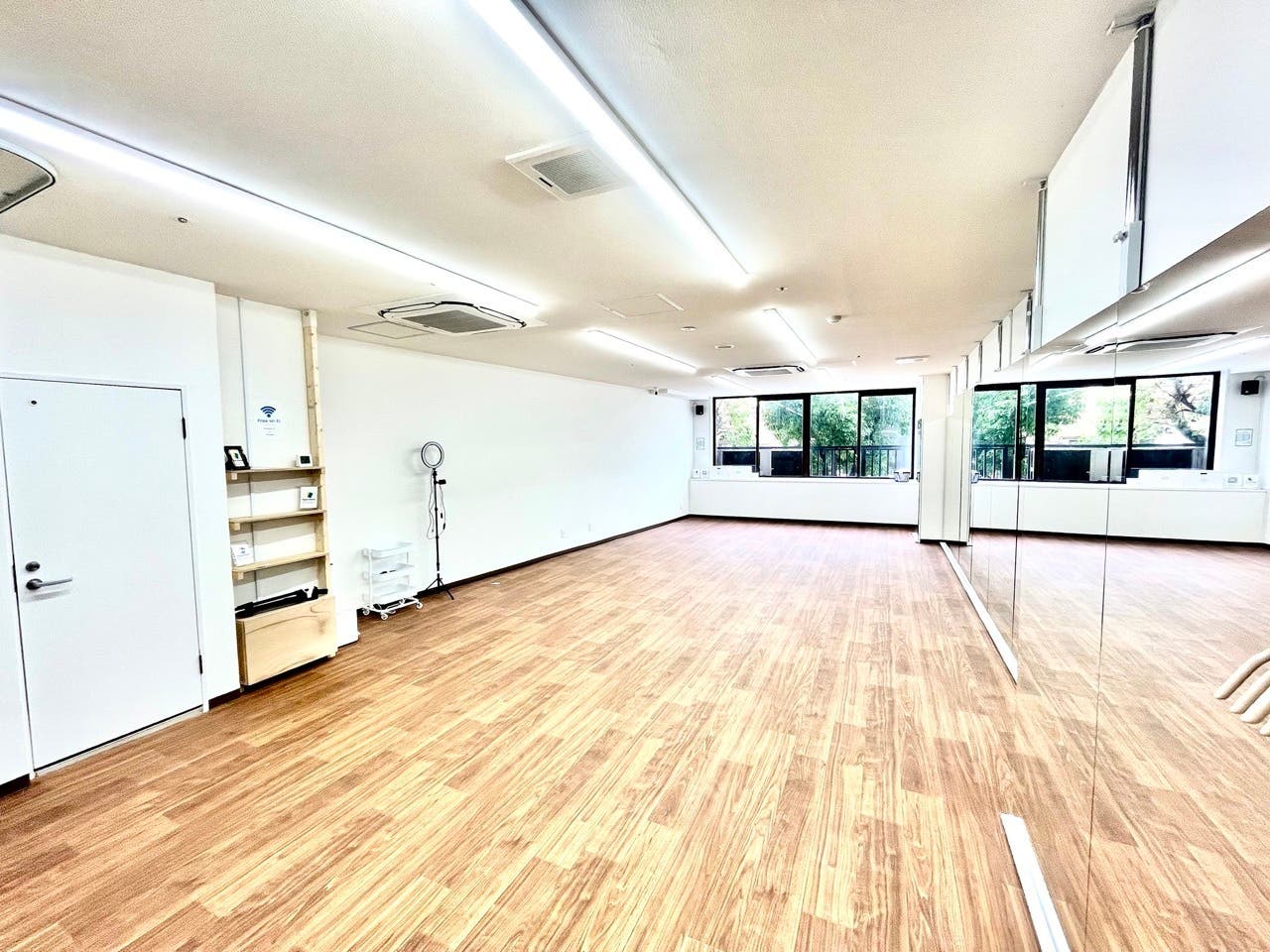 【神戸市中央区】✨割引継続中✨駅から徒歩1分のダンススタジオの写真6