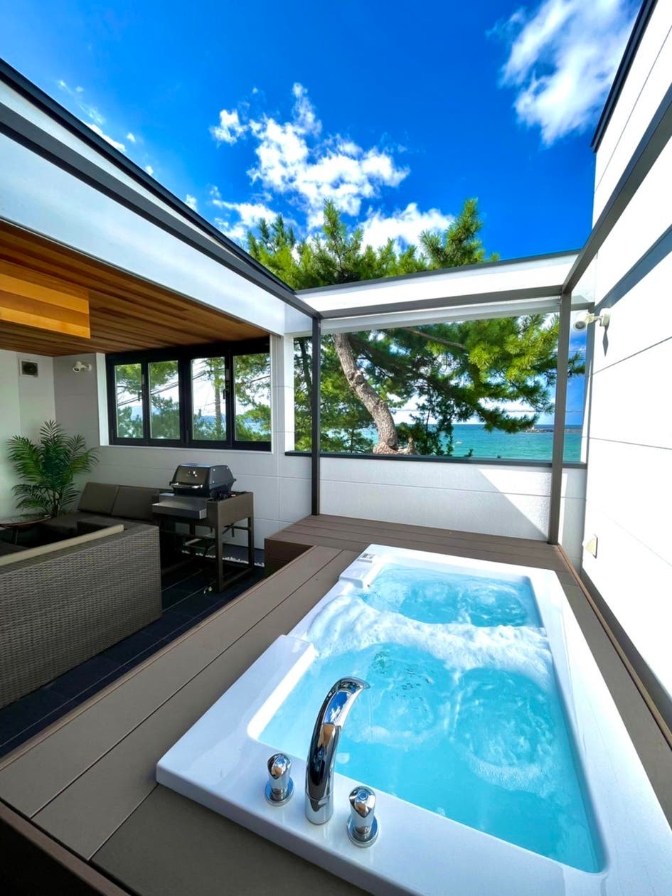 サウナ付き！海水浴場目前！半外テラスでBBQ&ジャグジー！の写真9