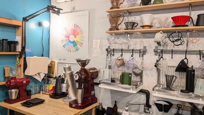 24時間営業🈺/半常駐🧔🏻♂️/毎日清掃🧹/光回線⚡Wi-Fi/ゴミ捨て⭕/オフィスチェア🥰の写真4