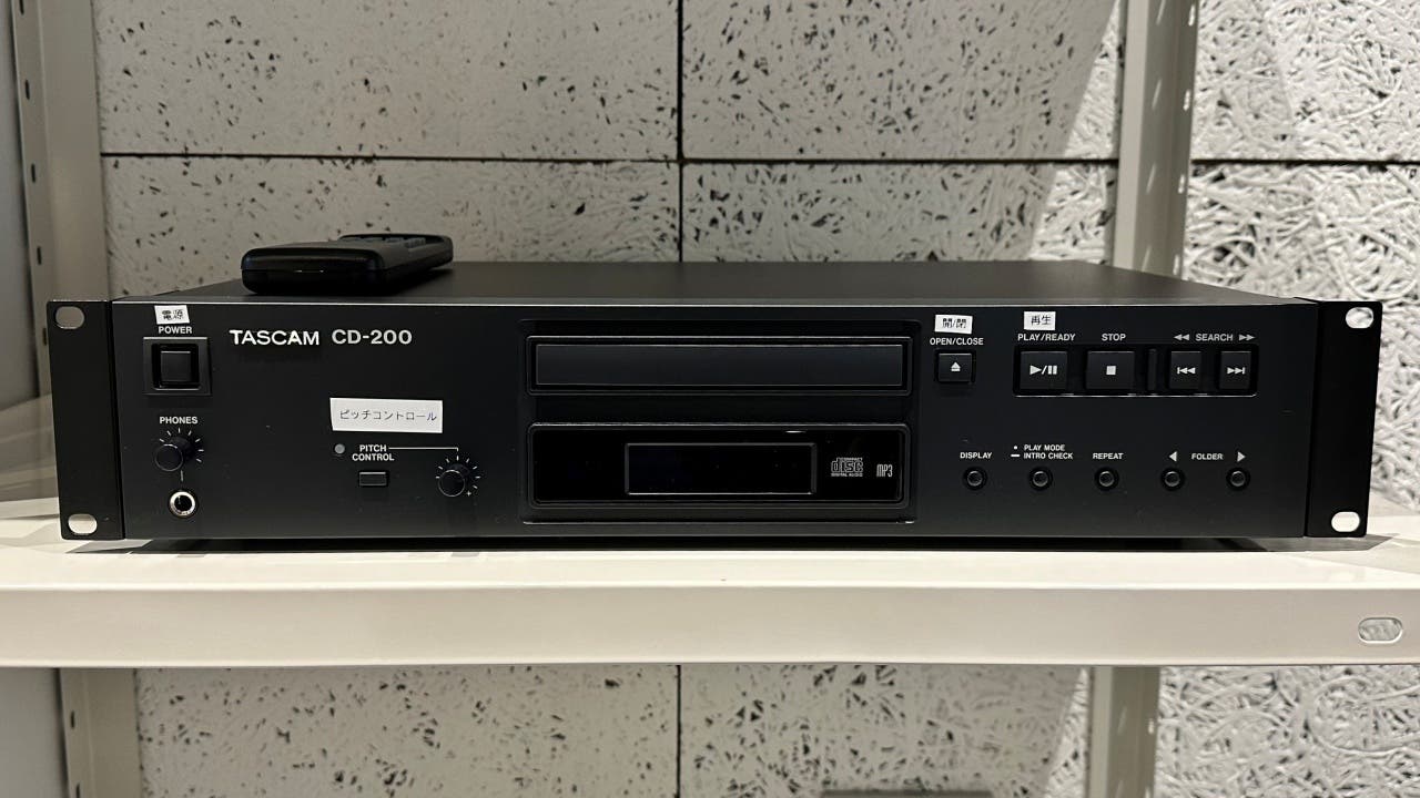 【スタジオ１】青葉台駅4分／広さ60.2㎡、鏡幅10.6mの大型レンタルスタジオ／バレエ用リノリウム床／各種教室利用におすすめの写真12