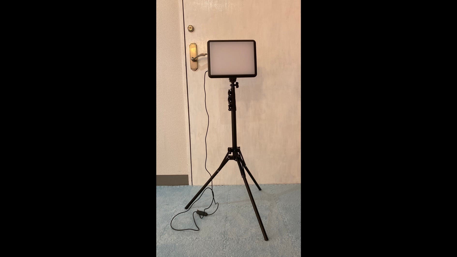 【機材レンタル】LEDライトの画像1