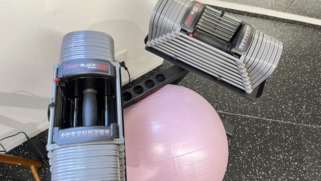 【赤坂駅3分】パワーラックを中心に機材完備!明るい個室レンタルジム MIYAZAKI GYM赤坂店の写真3