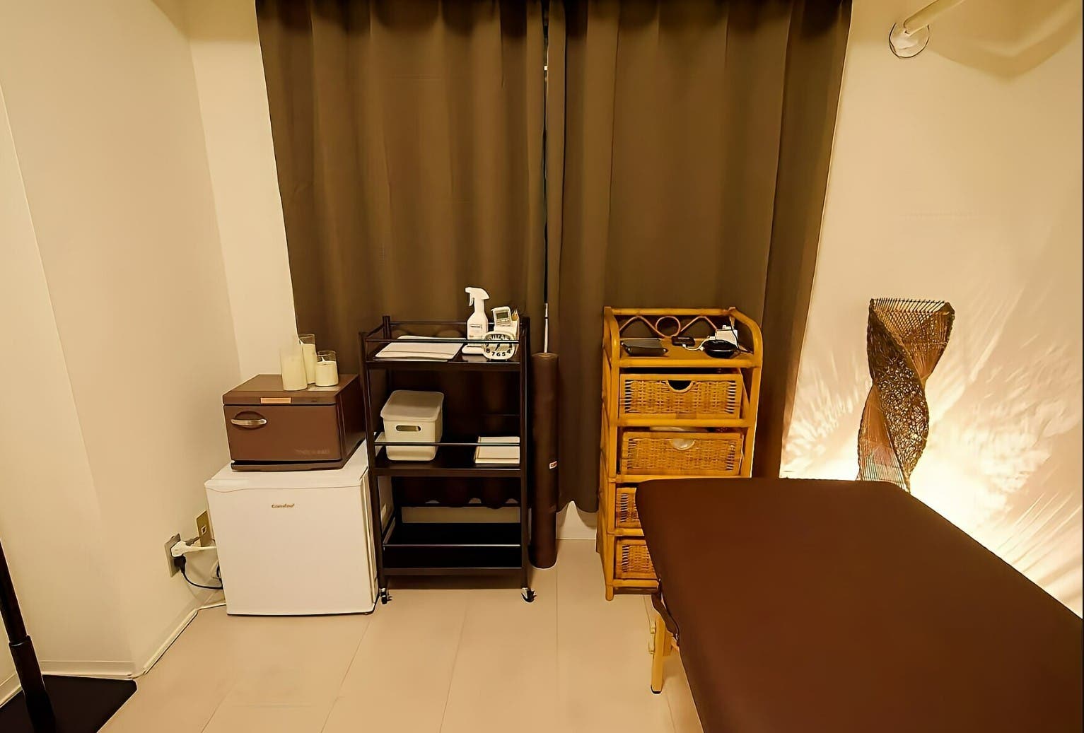 【伏見駅徒歩5分】完全個室｜バリ風デザイン🧘🏼‍♀️癒しレンタルサロン🌿[17]の写真4