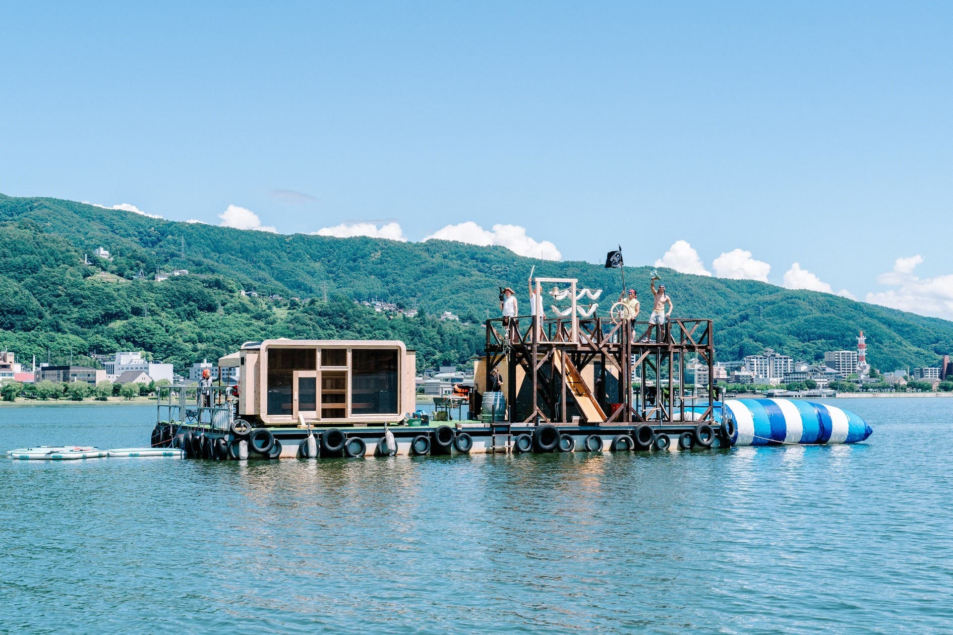 日本初の湖上のエクストリームサウナin長野県諏訪湖の写真9