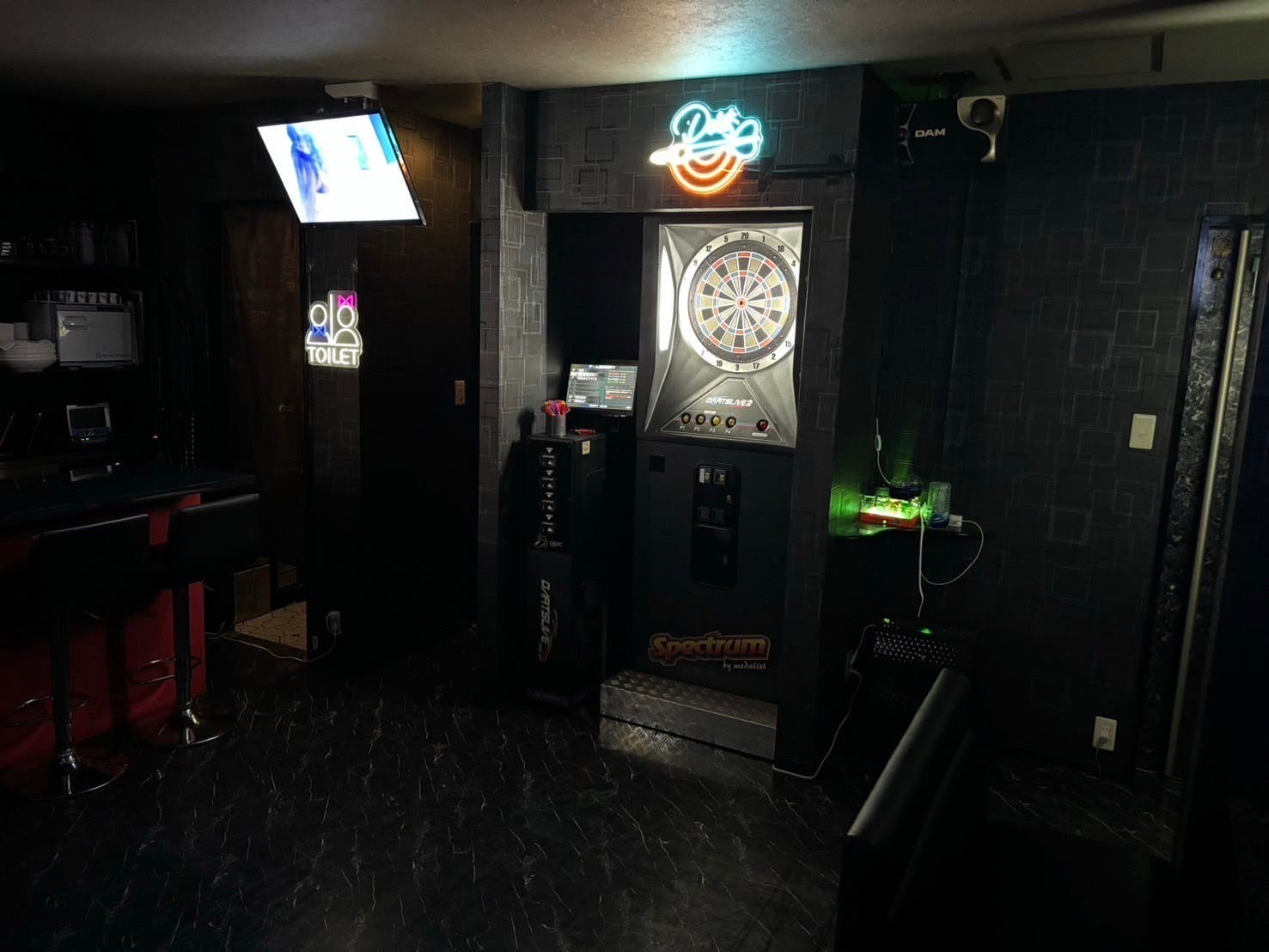 THE FIRST[難波・心斎橋エリア最安値‼️](セルフ飲み放題/カラオケ/ダーツ/シーシャ)の写真5