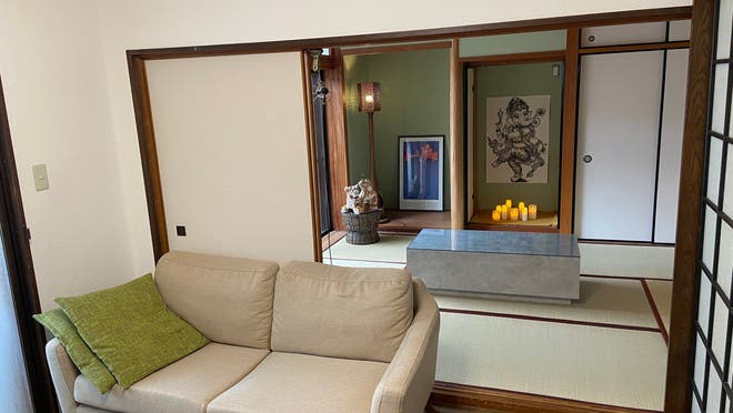 150㎡の広々とした一戸建を一組で貸切。BARカウンター,ソファ,キッチン,和室あり。パーティー,研修や個人/家族で観光の休憩にの写真5