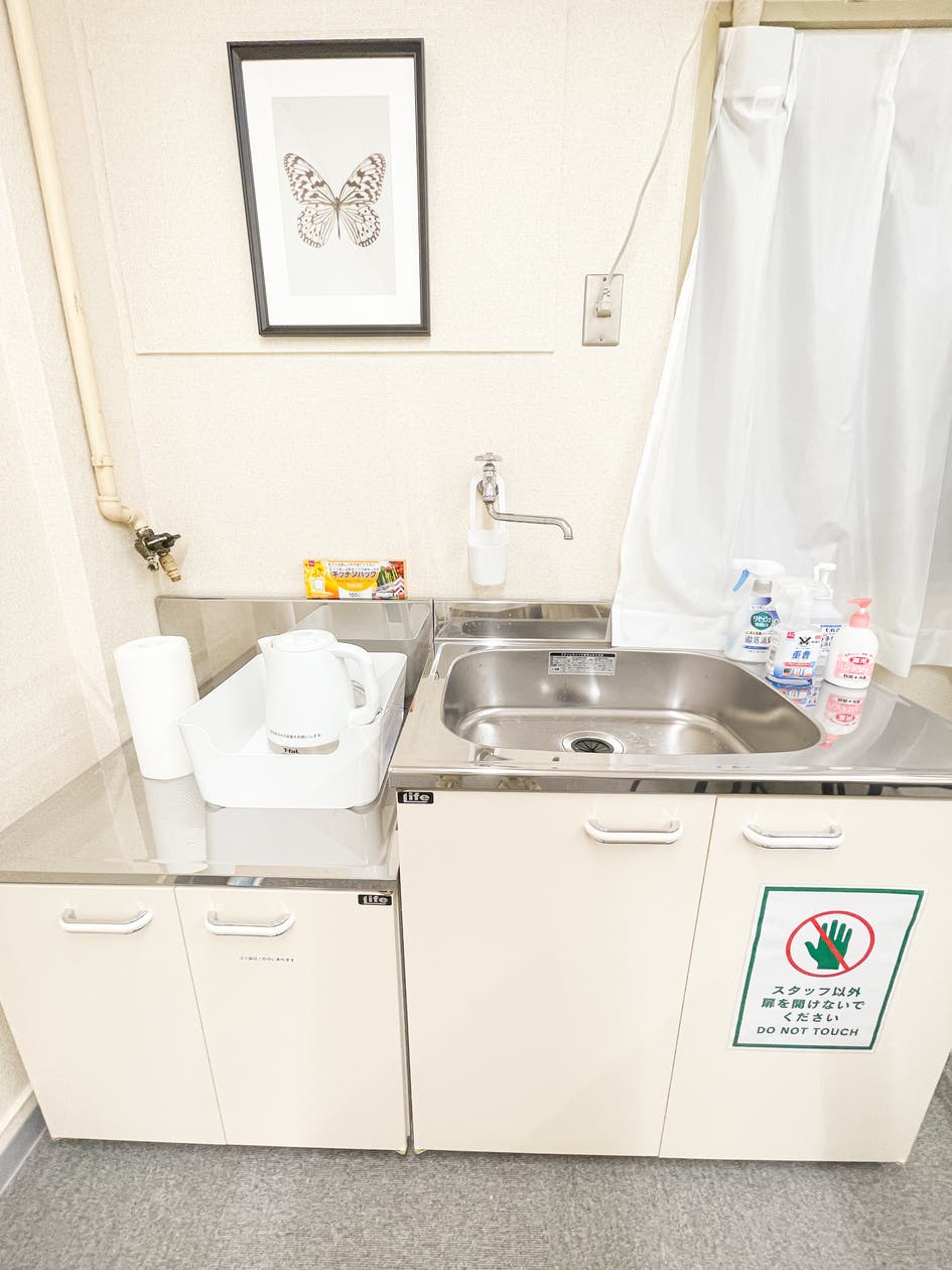 🥳難波駅1分〈COCO会議室なんば駅前店〉超駅近最大14名/セミナー ⏰/ビジネス&amp;懇親会/貸し会議室/当日予約可の写真14