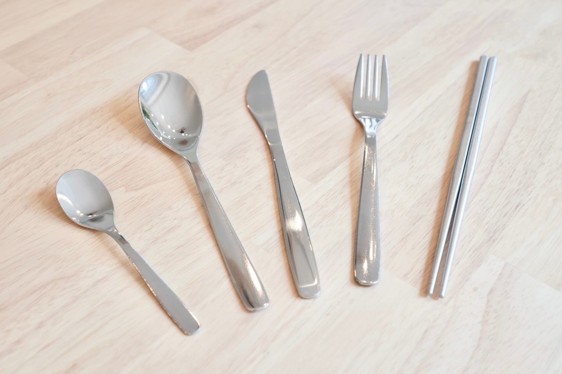 【西新宿駅1分】2024年OPEN 直前割/24時間・最大25名/フロア貸切/スクリーン100㌅/人気ゲーム/パーティ、セミナーの写真24