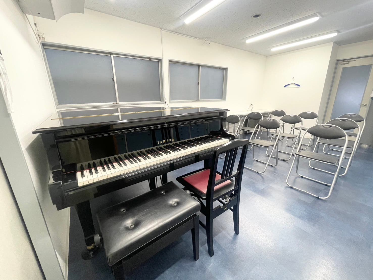【早稲田駅】フリースペース　グランドピアノYAMAHA C3 ・演奏・演劇・合唱の練習に♪ 使い方自由！路面店でわかりやすいの写真9