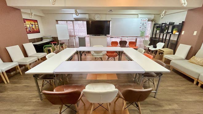 【渋谷駅🍁徒歩5分】カジュアルなセミナー&会議室【軽飲食🍕可】の写真4