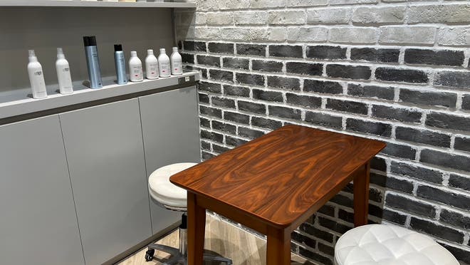 【EARTH フォレストモール印西牧の原店】ネイル専用席★✂︎フリーランス/個人練習/美容業に最適♪の写真1