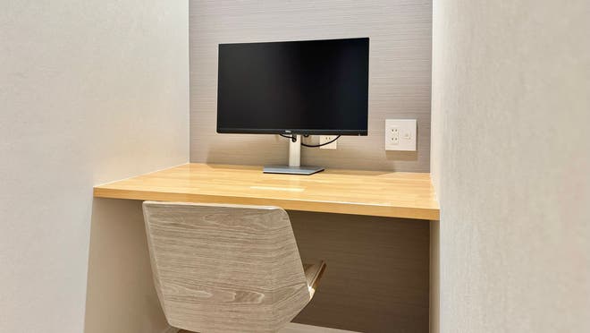 個室ブース2 (天井空きあり・完全個室ではございません)の写真1