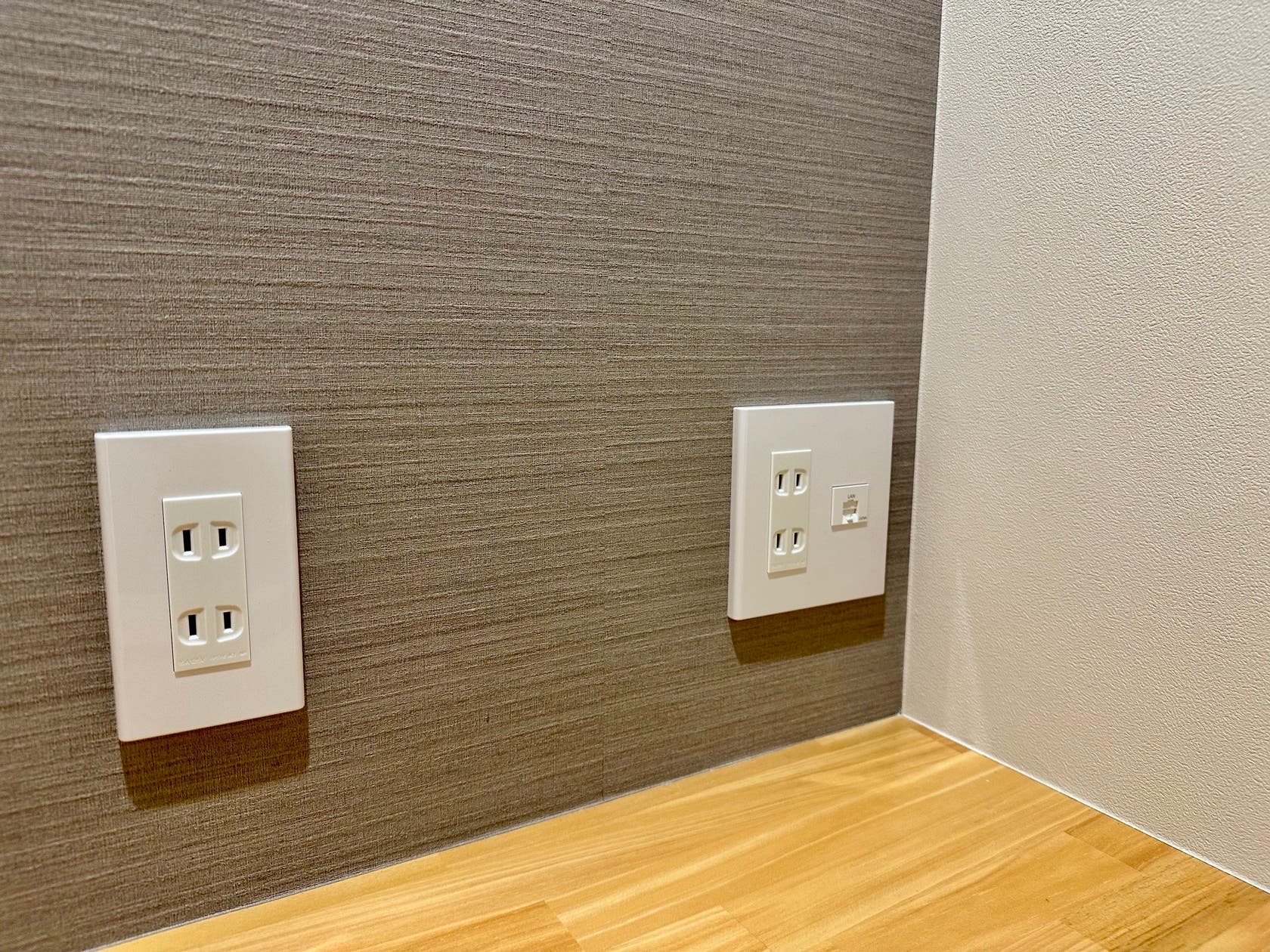 個室ブース３ (天井空きあり・完全個室ではございません）の写真8