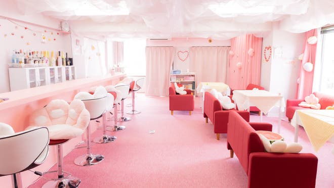 JR高田馬場駅から徒歩30秒!ファンシー系レンタルスタジオの写真1