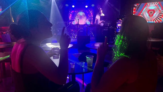 京都・最強のパーティー空間!音楽ライブ・ダンス・MV撮影・上映会・カラオケ大会・各種パーティー等なんでもできる夢のスペース♪の写真1