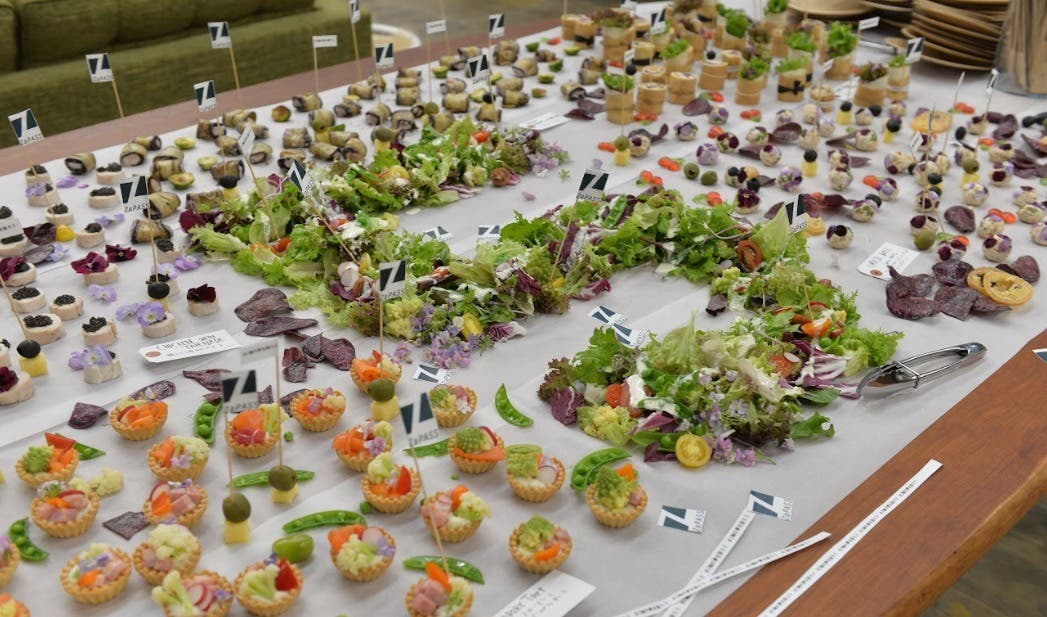 【永田町駅2分・100名対応】忘年会/新年会/セミナーにオススメ｜こだわりのインテリア｜212㎡の広々空間の写真13