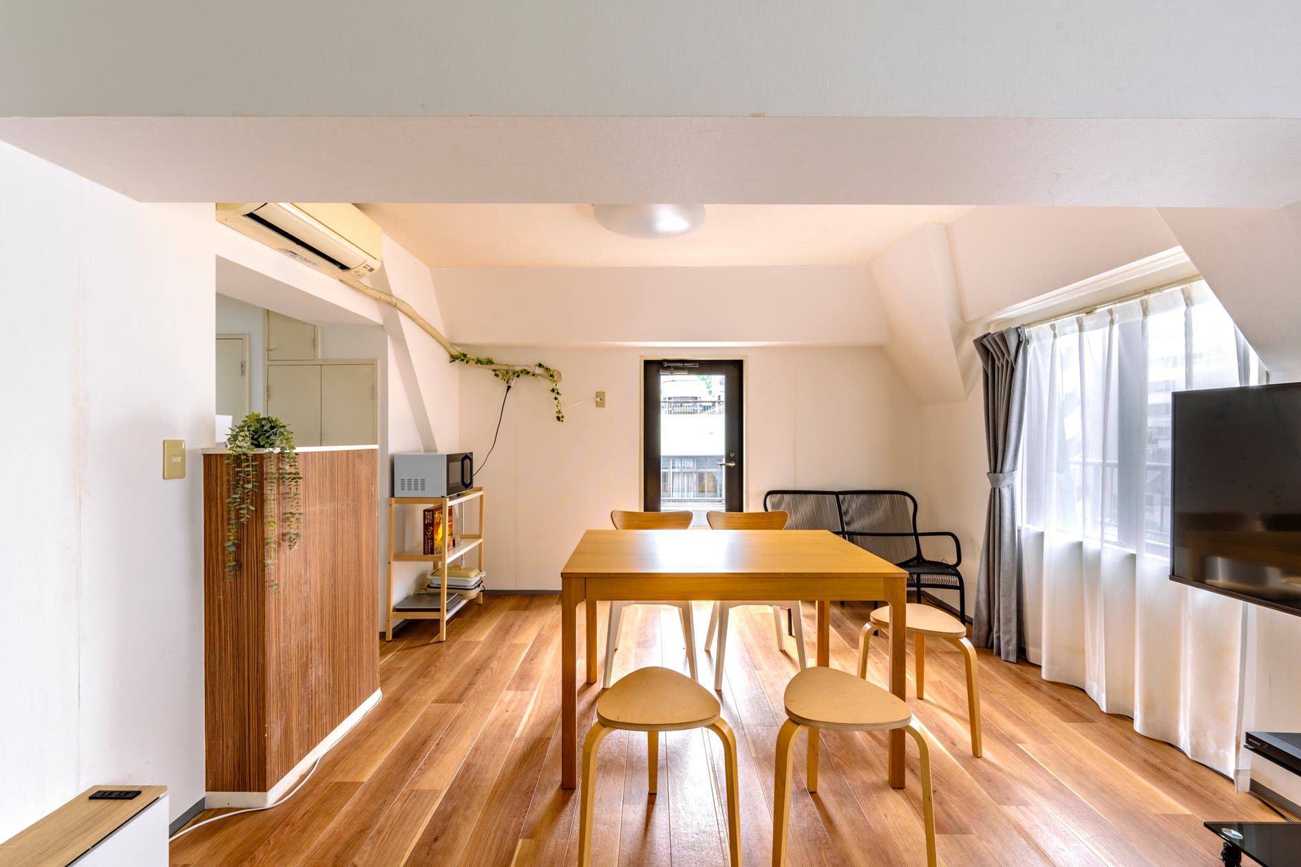 スペモ🏠クリスマス🎄学割👨‍🎓駅2分💨3面採光✨パーティー🥂飲み会🍻女子会💖撮影📷308_fika五反田5thの写真12