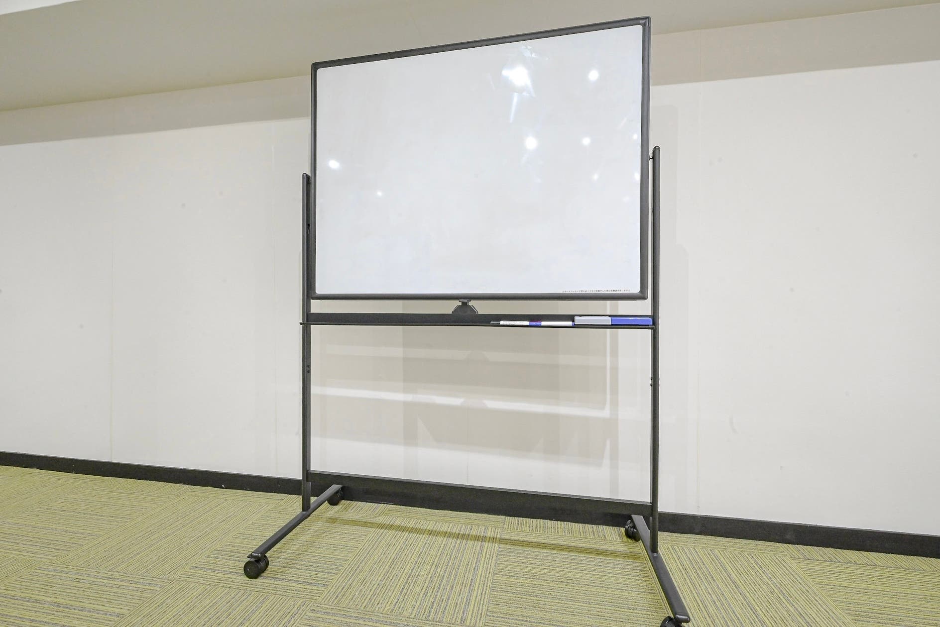 🥳新大阪駅3分〈COCO会議室新大阪〉駅近最大30名/セミナー/貸し会議室/ビジネス&amp;懇親会&amp;撮影/当日予約OKの写真17