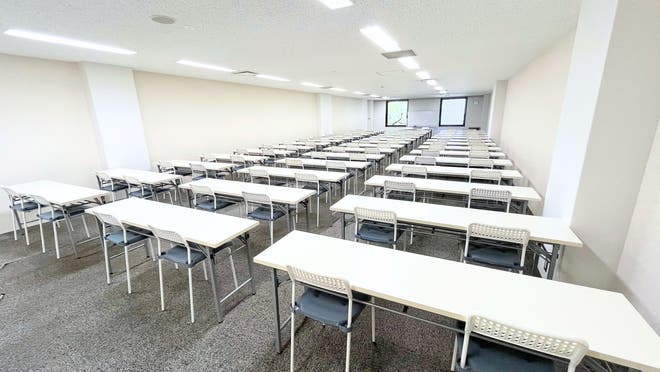 ⭐NEW⭐【六本木一丁目駅徒歩5分】無料備品多数☆会議・研修・試験会場・WEBセミナー・ZOOM快適ビジネス仕様!2階B会議室の写真3