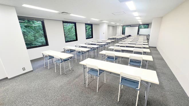 ⭐NEW⭐【六本木一丁目駅徒歩5分】無料備品多数☆会議・研修・試験会場・WEBセミナー・ZOOM快適ビジネス仕様!2階C会議室の写真1