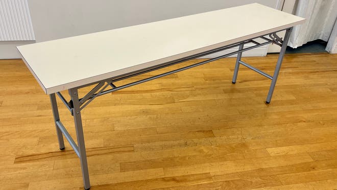 JR関内駅徒歩2分、広々換気十分スペース!の写真5