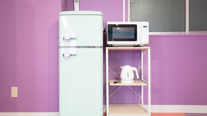 【カップケーキ】原宿系クレイジーメルヘン🧁 毒々しいほどビビットでカラフルなデコラティブなスタジオの写真13