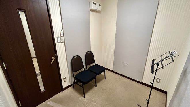 roomC【銀座駅 1分】歌唱・発声練習・楽器演奏OK!の写真2