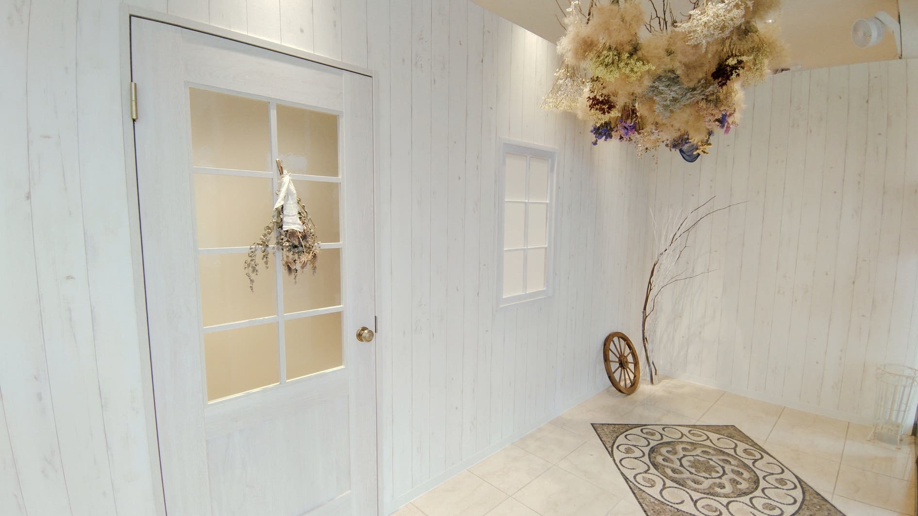 ♪撮影に最適♪　天井高3m・91㎡広々ゆったりスペース　駐車場無料　機材、装備品持ち込みOK！　撮影・パーティ・女子会などにの写真9