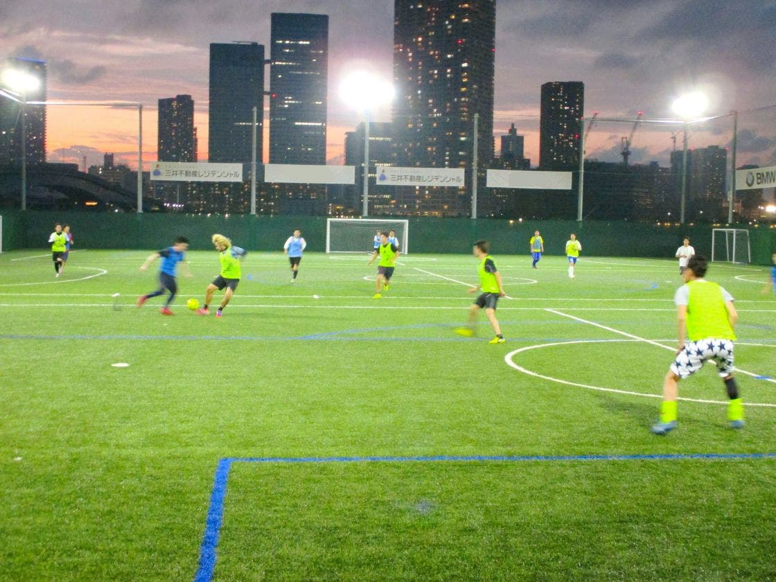 全館貸し切り　開放感抜群のフットサルコートとカフェスペース　運動会やドローン飛行にもの写真19