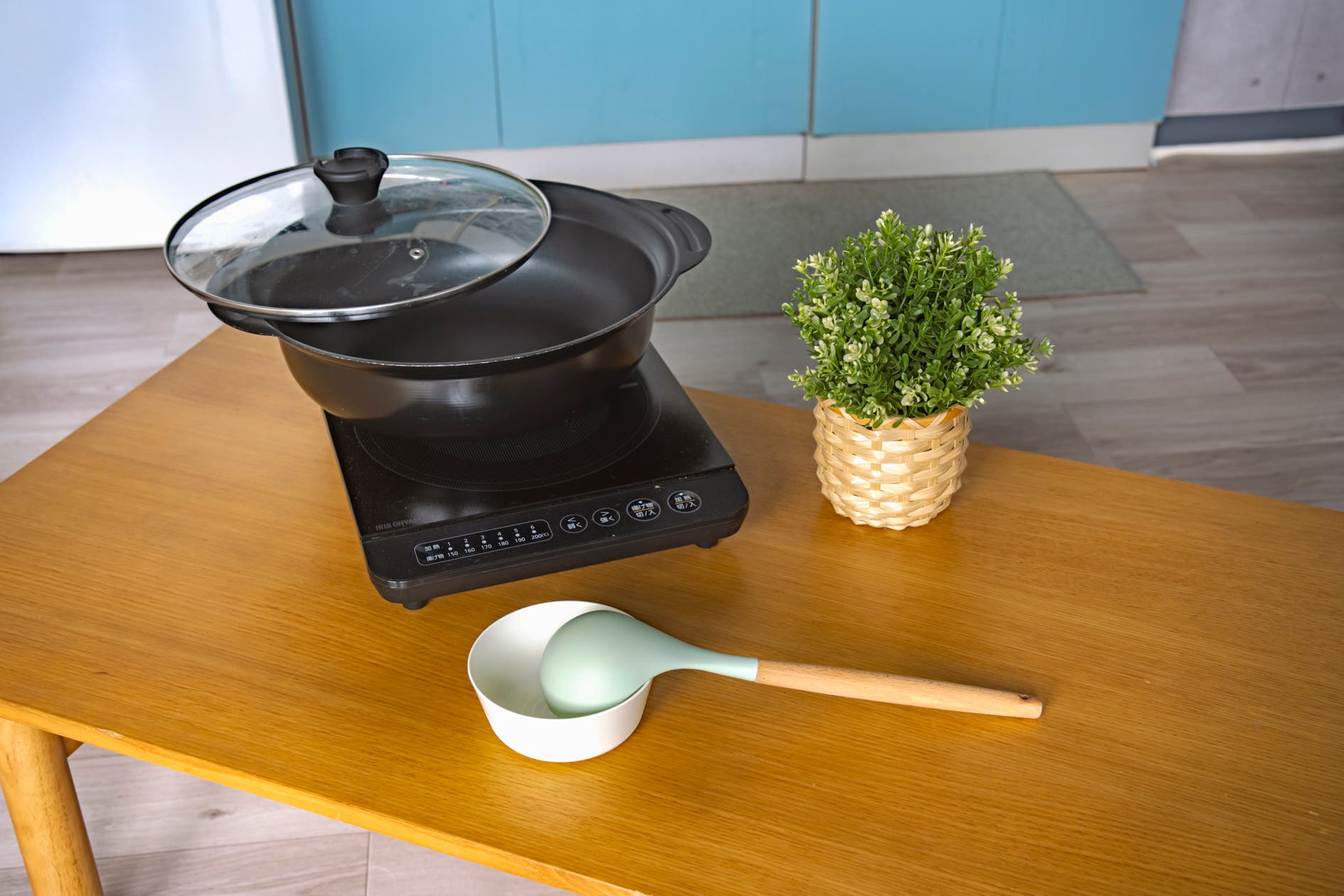 🍲卓上IHヒーターとお鍋セット	の画像1