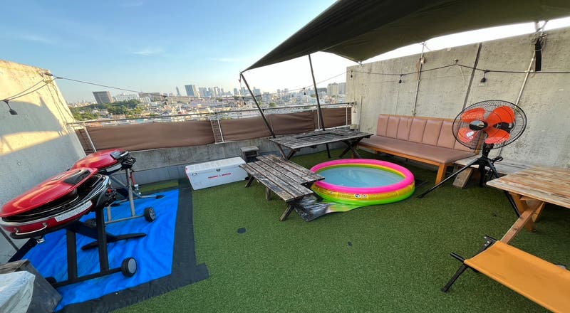 ✌️目覚ましTV、TV朝日で紹介。池袋屋上バーベキューオプション（プール、ミスト、扇風機あり）女子会 ゲーム会場 などに！