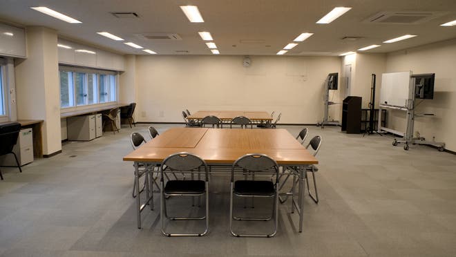 長野駅から徒歩15分の広い会議室の写真1