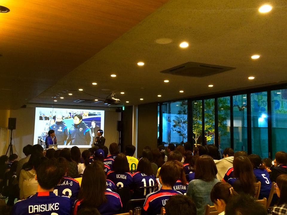 全館貸し切り　開放感抜群のフットサルコートとカフェスペース　運動会やドローン飛行にもの写真34