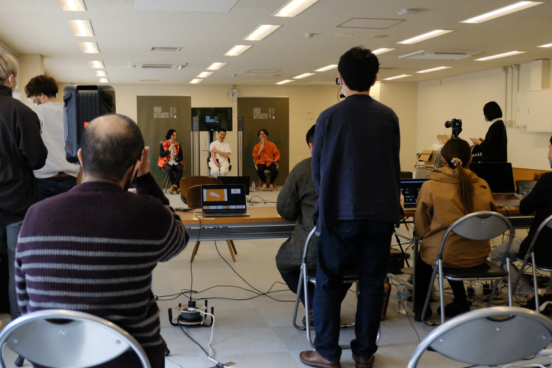 長野駅から徒歩15分の広い会議室の写真2