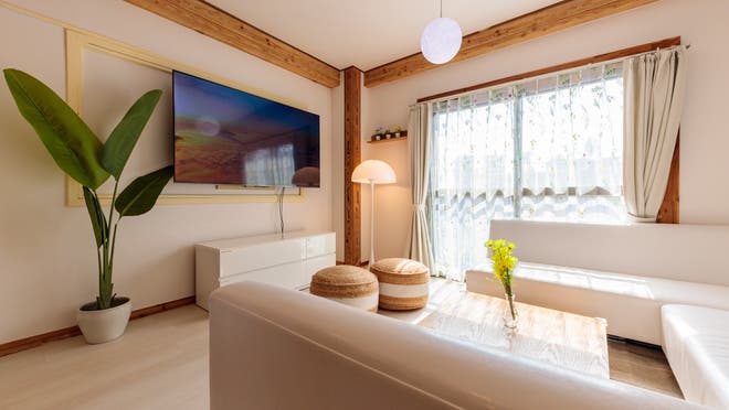 【テラス付き🌿大人数でくつろげる】大久保駅1分😍自然光抜群/撮影やパーティーなど多用途利用可能🥂最大25名の写真5