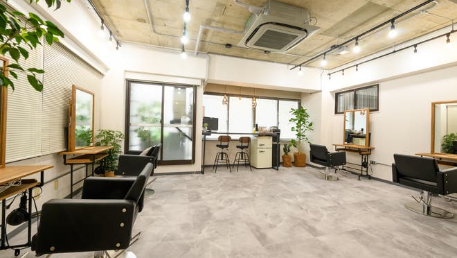 恵比寿駅【徒歩4分】フリーランス【ネイリスト】&【アイリスト】さん募集中!! *前日までに事前面談必須になります。の写真1