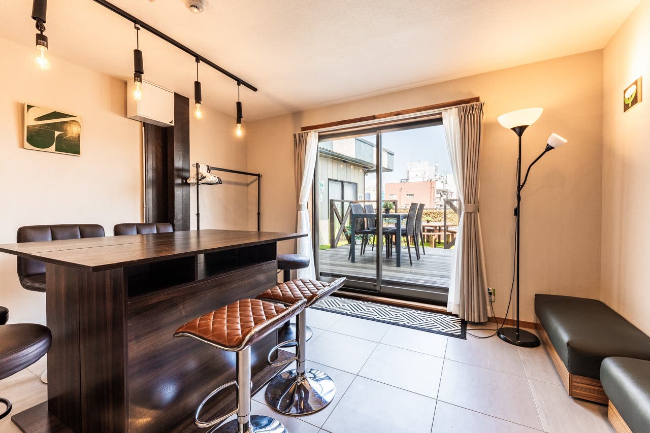 【テラス付き🌿大人数でくつろげる】大久保駅1分😍自然光抜群/撮影やパーティーなど多用途利用可能🥂最大25名の写真7